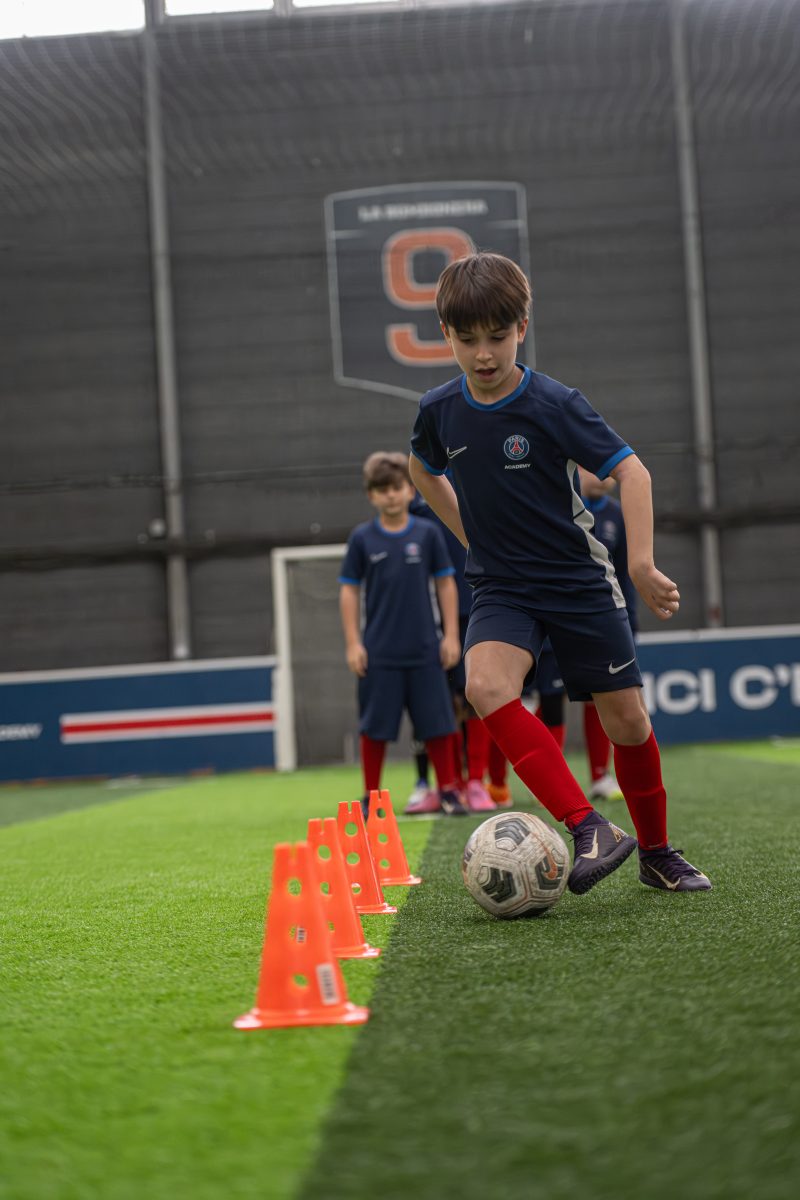 Paris Saint-Germain Academy France : Ecole et Stage de foot